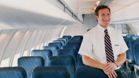 Why Grooming & Personality Development is important for the Cabin Crew